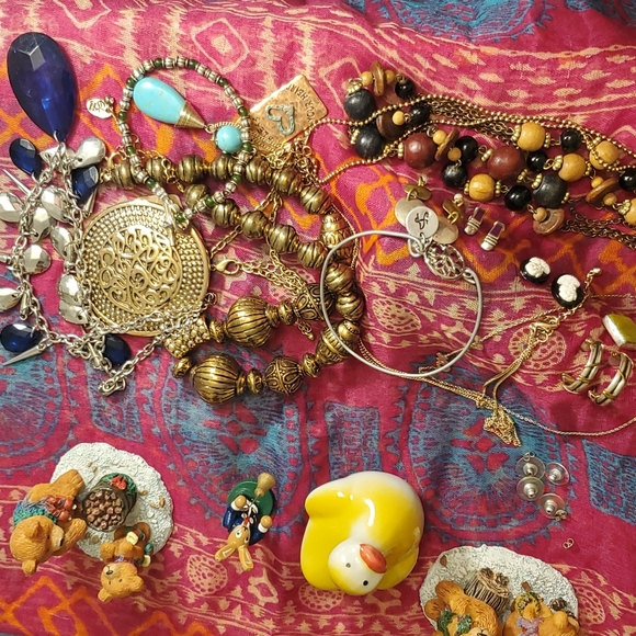 Bundle of Jewelry | Jewelry | Random Bundle Of Jewelry | Poshmark